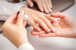 How To Easily Push Back Your Cuticles Without Pain - Ultra Beautify