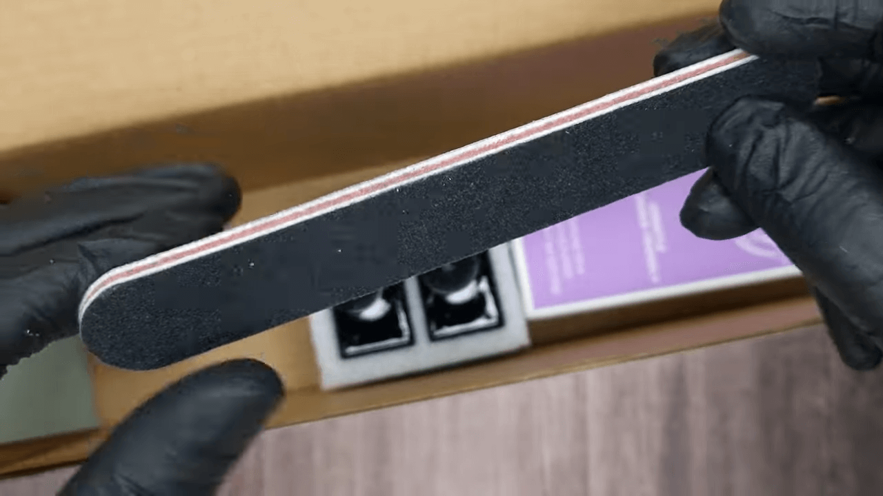 BTArtbox Nails Explained: Review & Detailed Comparison